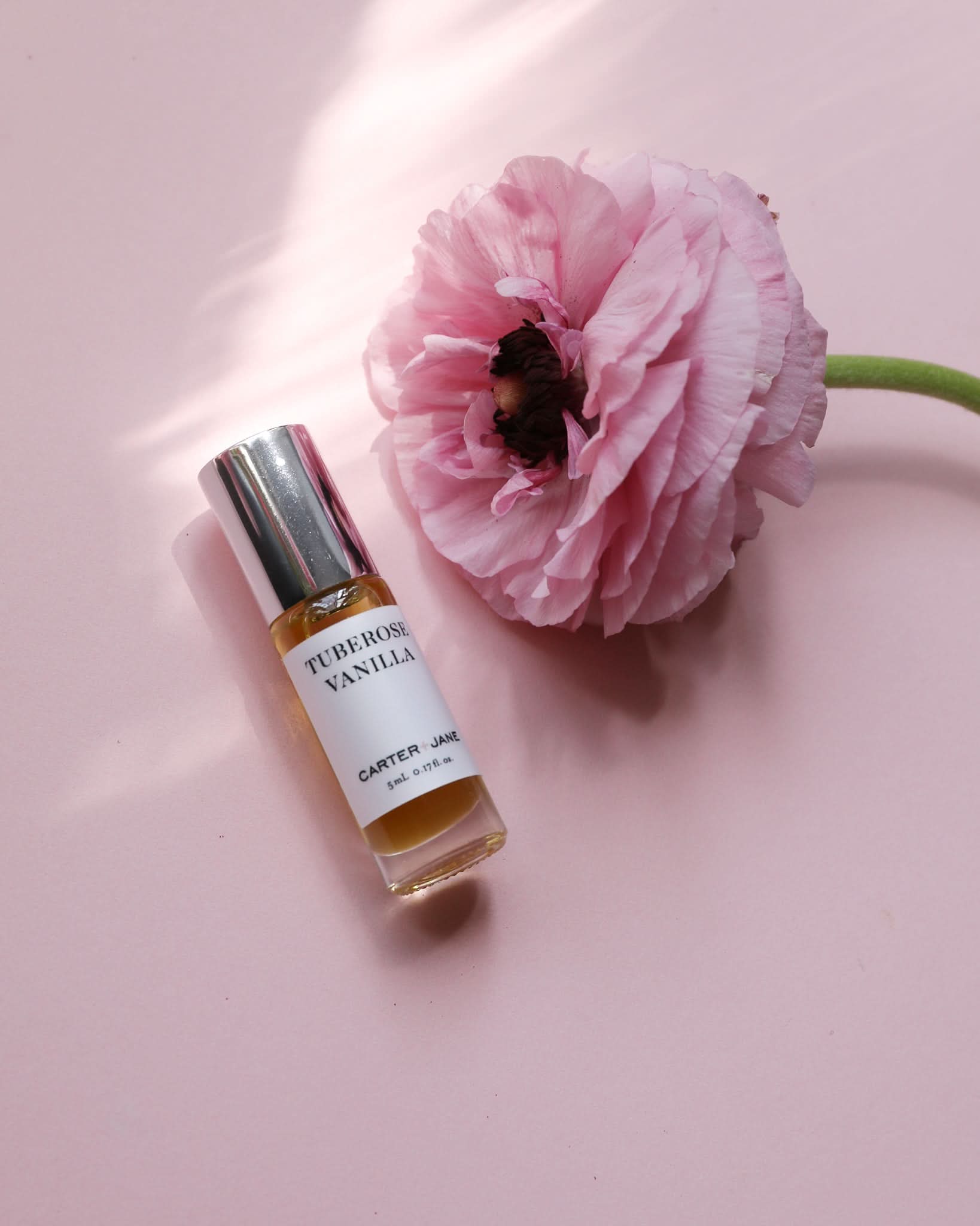 Tuberose Vanilla Roll-on Aroma – Carter + Jane
